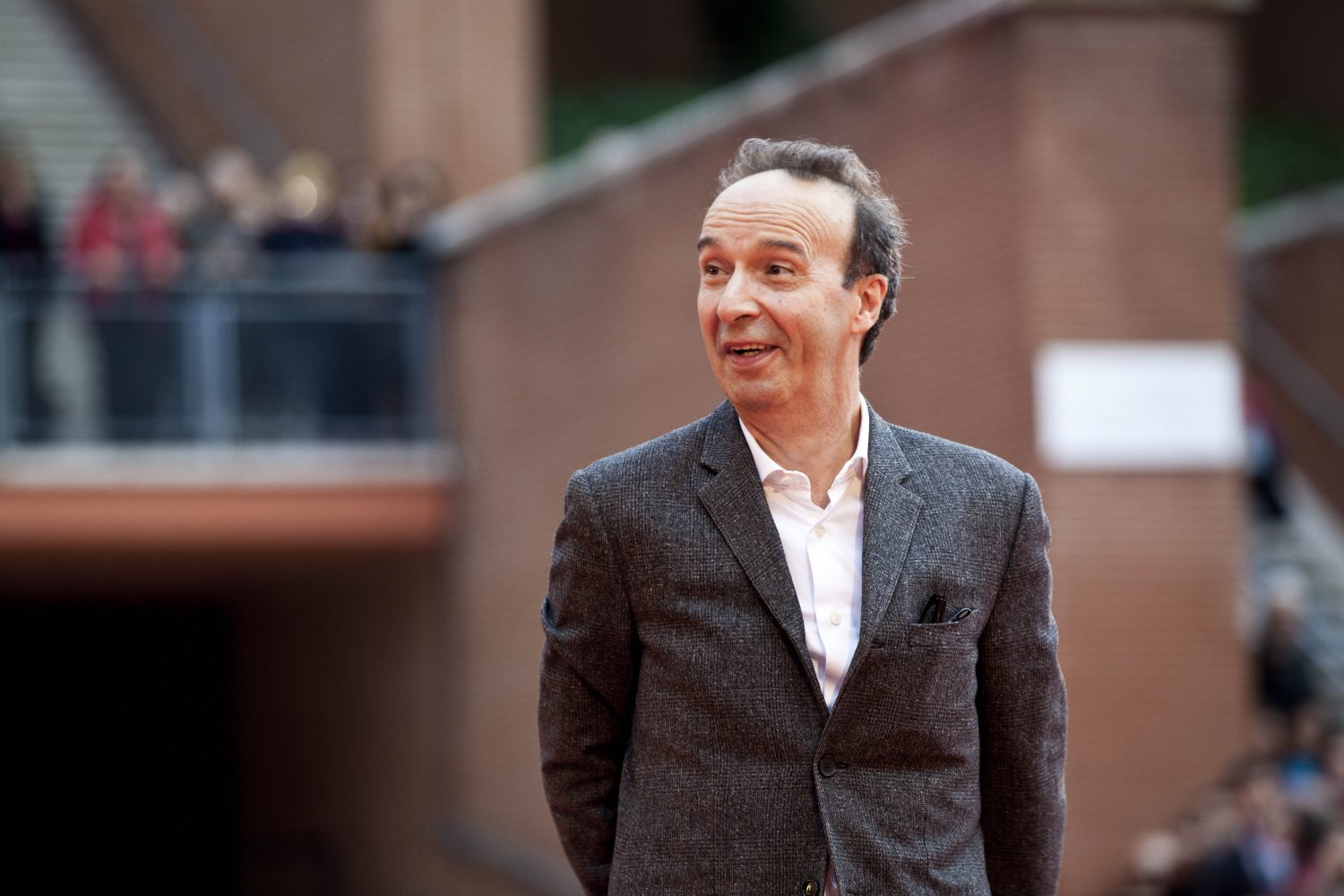 Benigni torna in Rai per raccontare Pietro dal Vaticano: evento ...