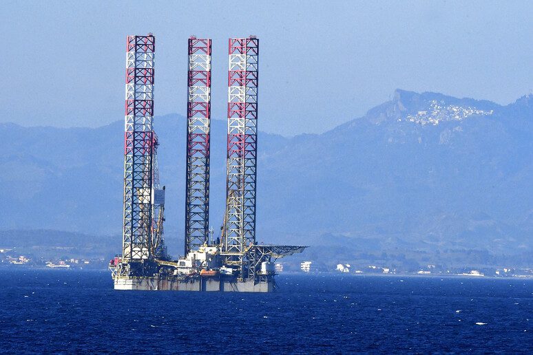 Imu su piattaforme Eni: storica vittoria del Comune di Crotone che ...