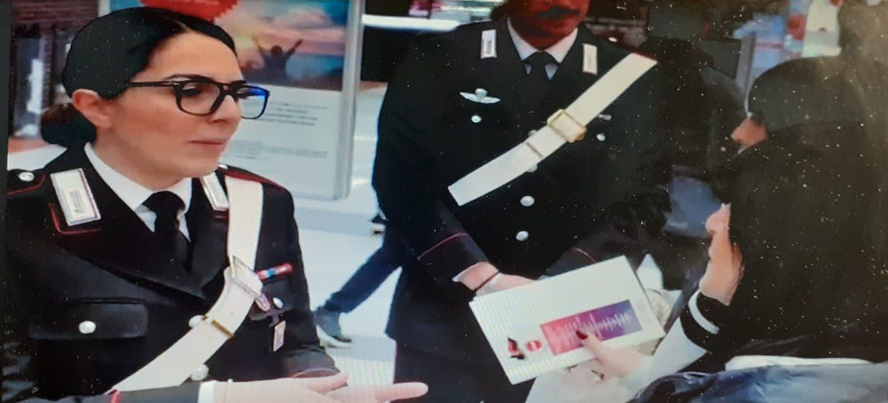 "No" violenza sulle donne, carabinieri e Soroptimist insieme tra ...