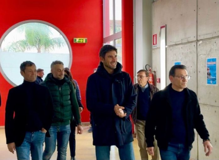 Corigliano Rossano, "Schierarsi" alza il muro contro De Salazar ...