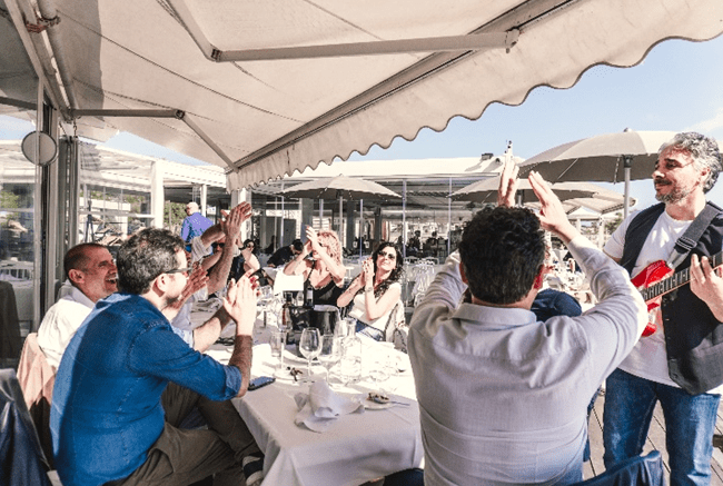 Tra mare, memoria, musica e sapori: il 2 giugno del Riva celebra l ...